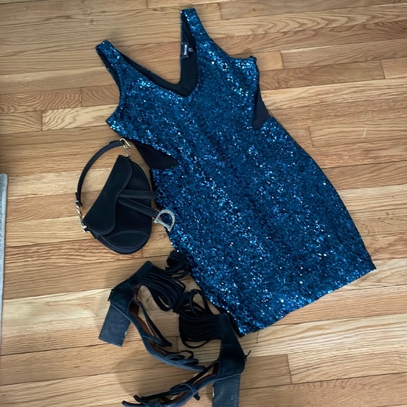 bebe | Dresses | Bebe Blue Sequin Cocktail Dress With Black Lace Panel ...